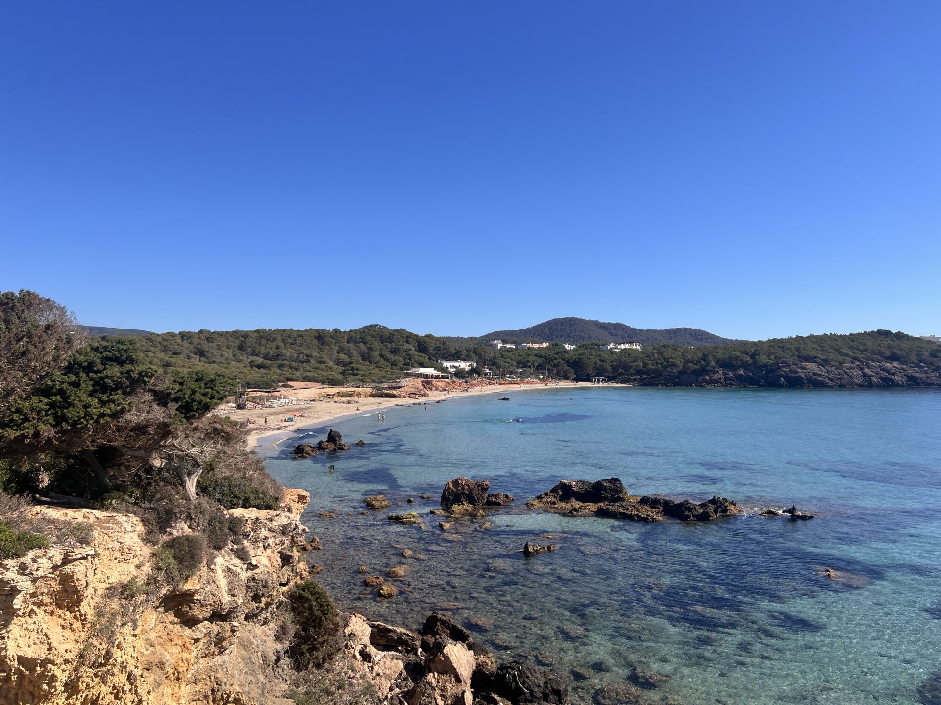 7 Must Haves for a Successful Beach Club - Hugh Darley
